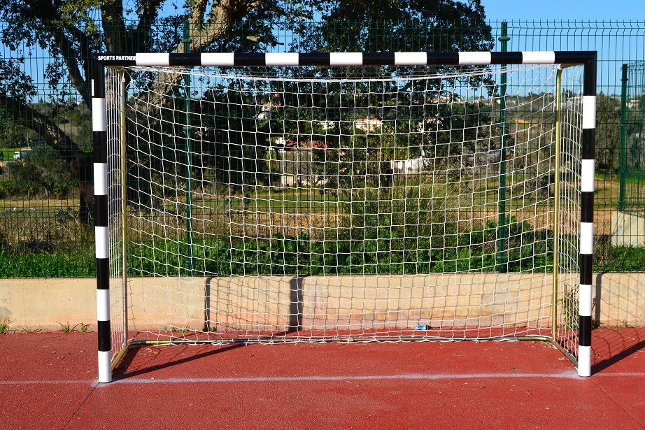 Cage fixe de Futsal construite en conformité avec la EN749.